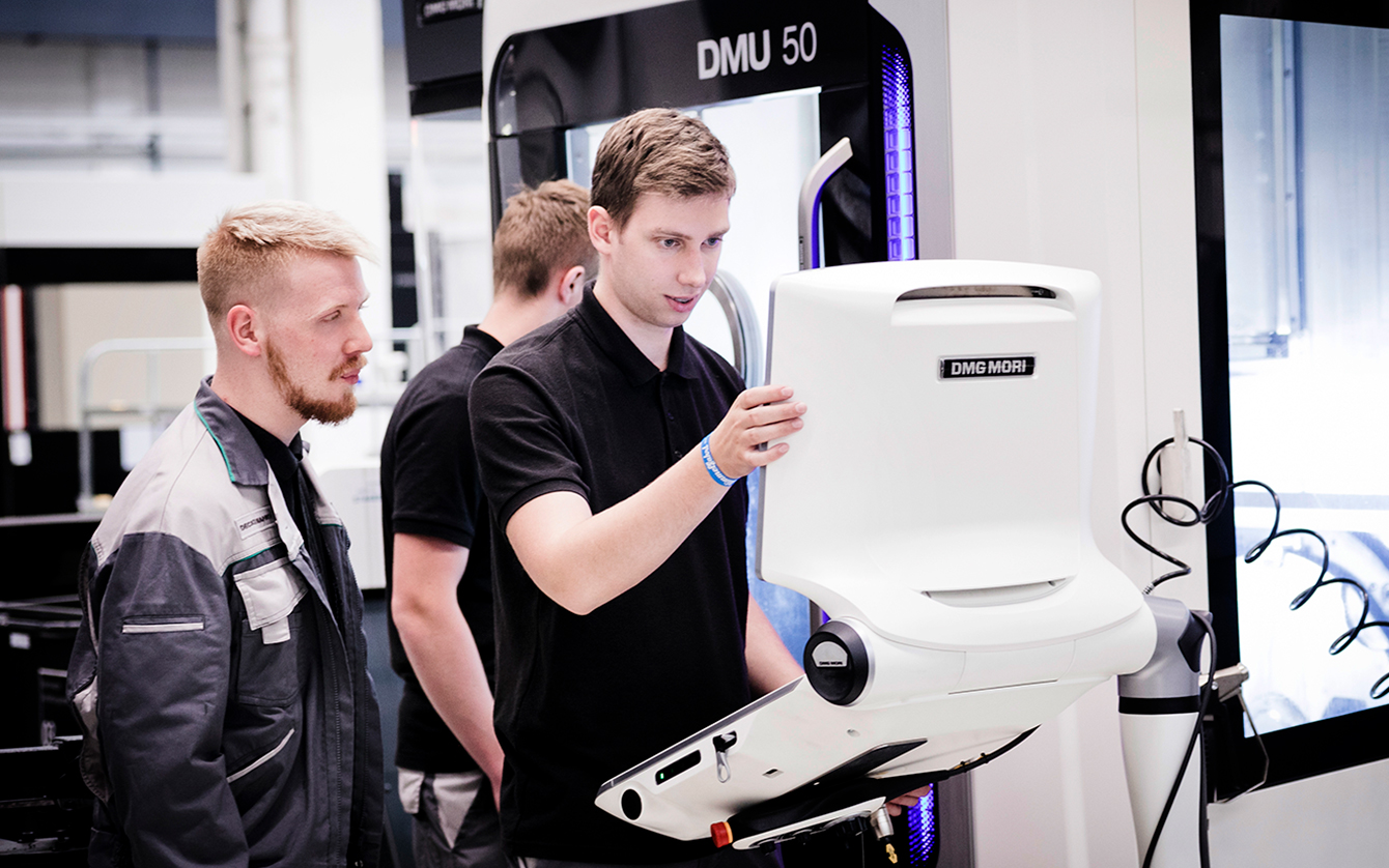 Facharbeiter (CNC) bei DMG MORI